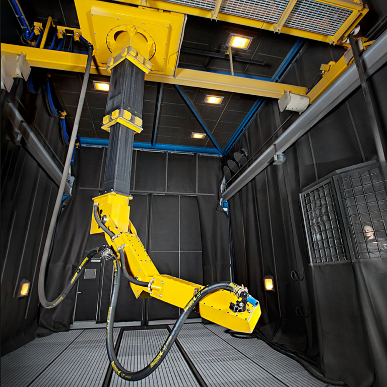 Industrial Workshop Blast Rooms » Abrasive Sand Blasting Spray ...